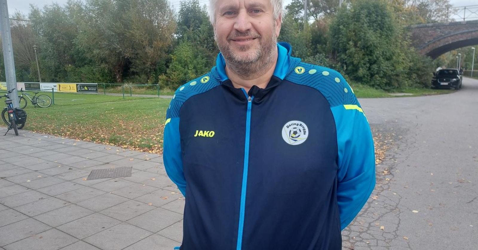 Voetbaltrainer Kurt Roose: “Mijn droom? Een ambitieuze damesploeg ...
