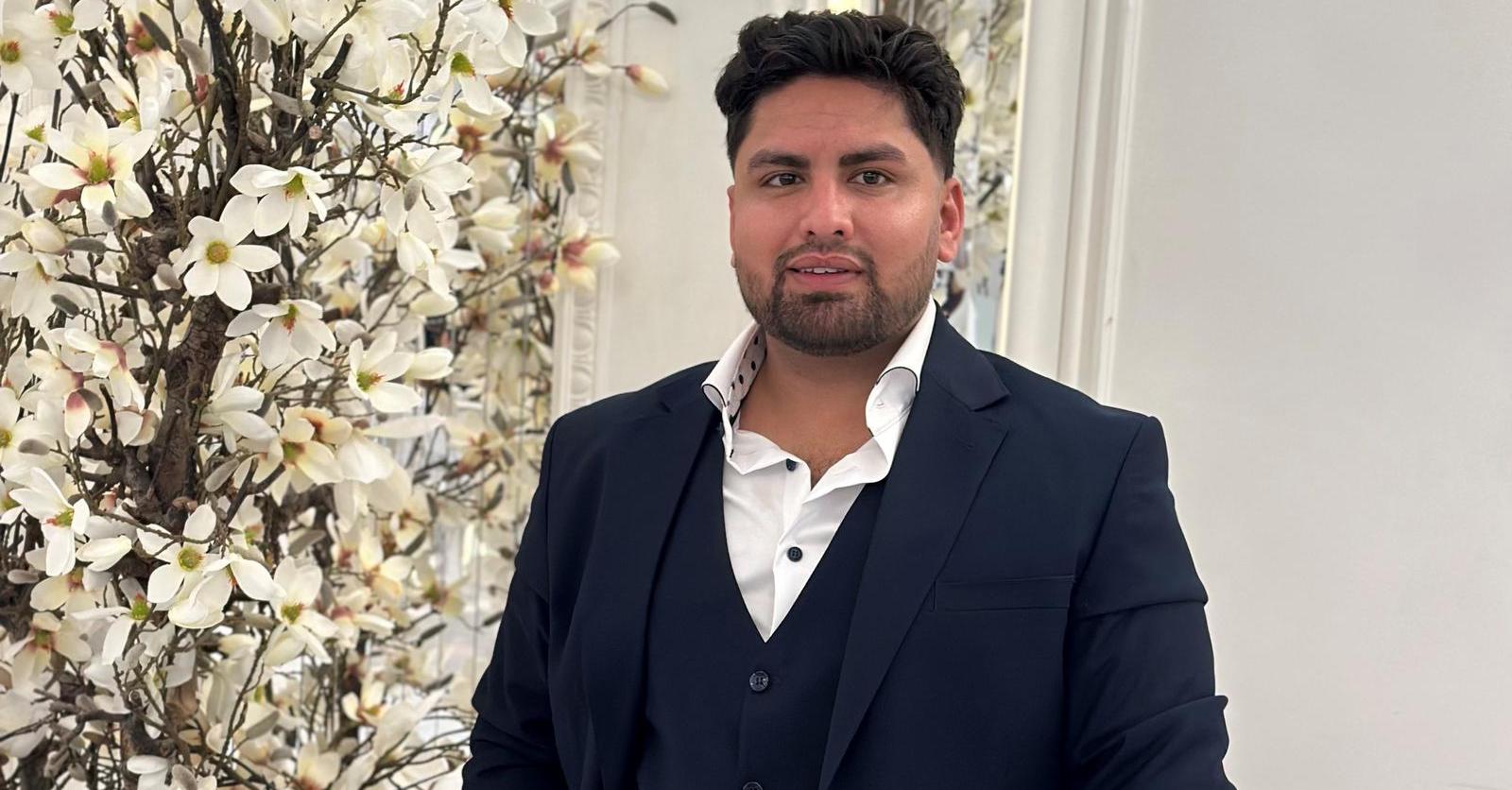 Hassib Ghosi (Vooruit Plus) is nieuw in de gemeenteraad van Oostende ...