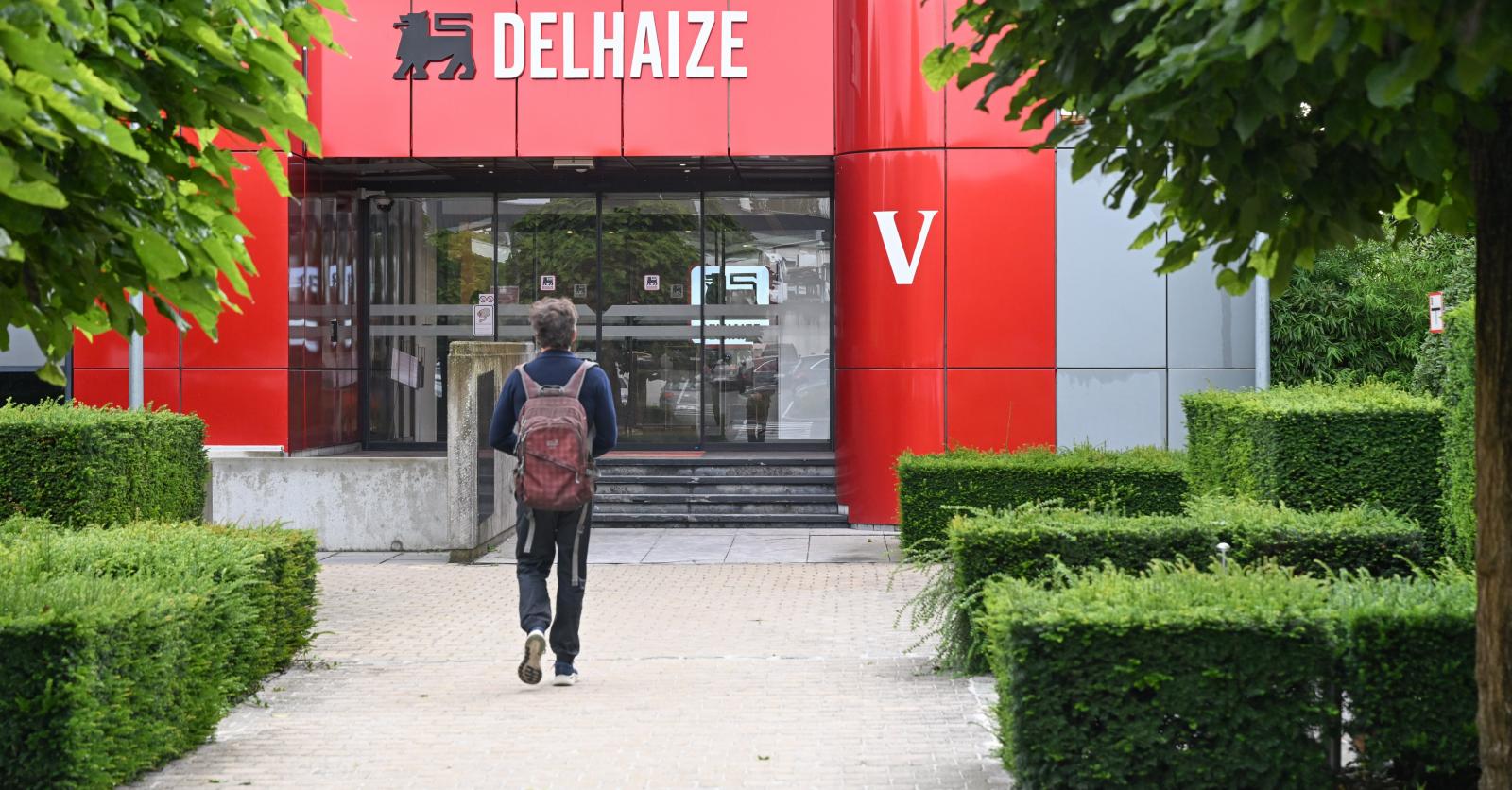 Tous les magasins Delhaize sont désormais franchisés