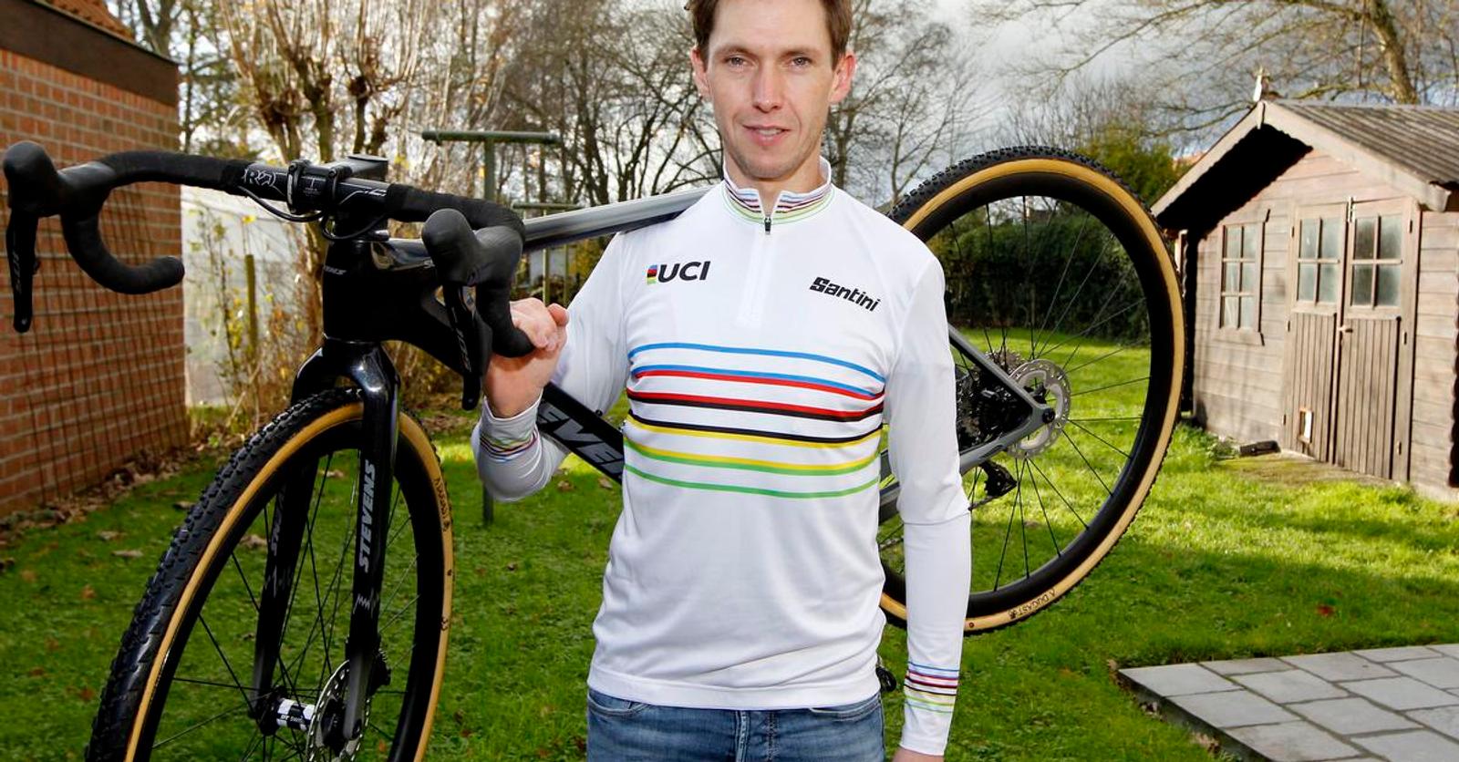 Kenny Roelandt Belgisch én wereldkampioen in acht dagen - KW.be