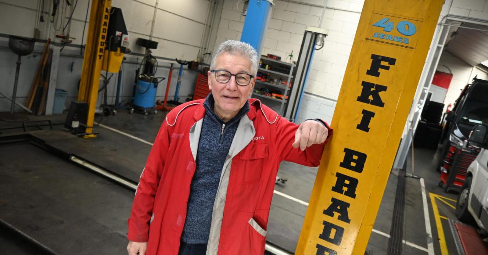 Garagist en rallyrijder William Devos (67) gaat na halve eeuw met ...