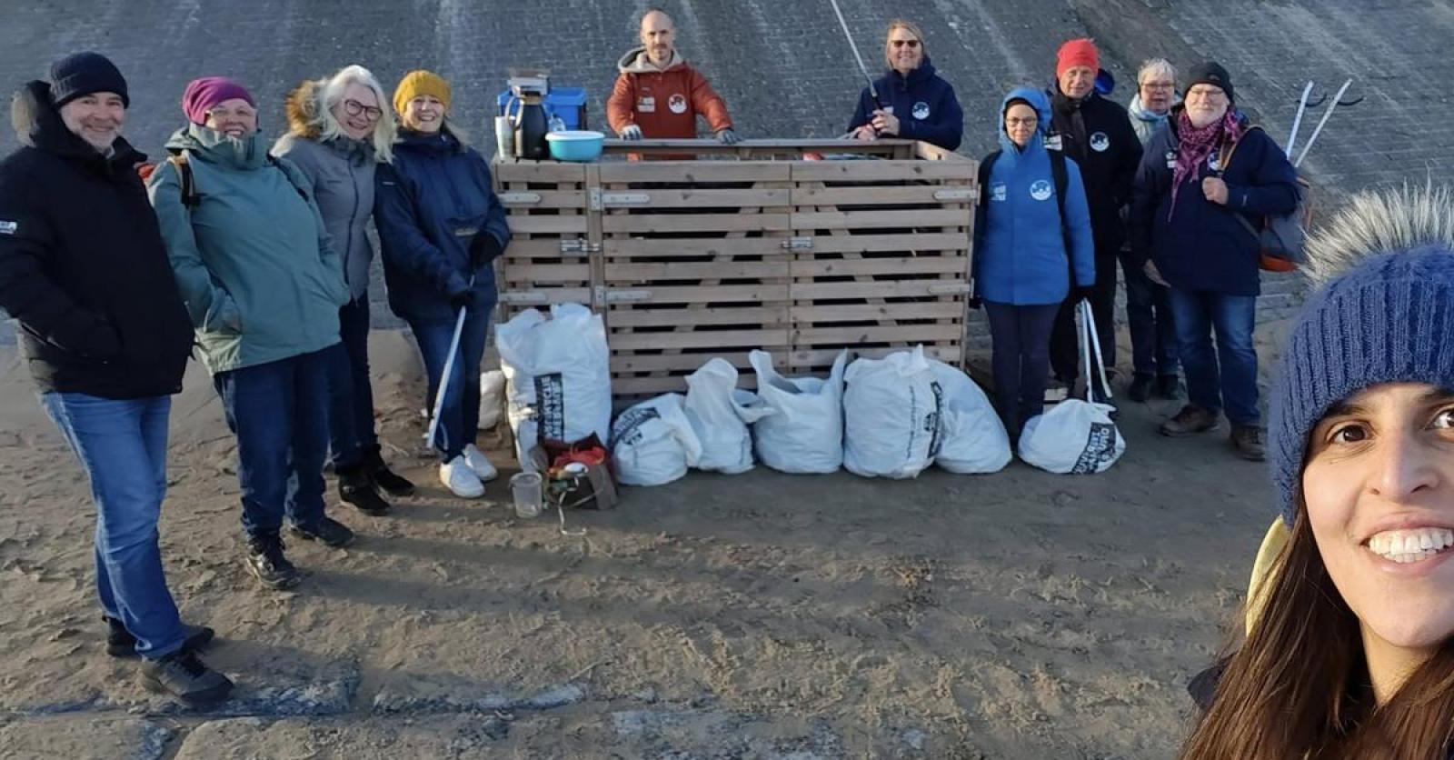 Proper Strand Lopers pakken strand aan - KW.be