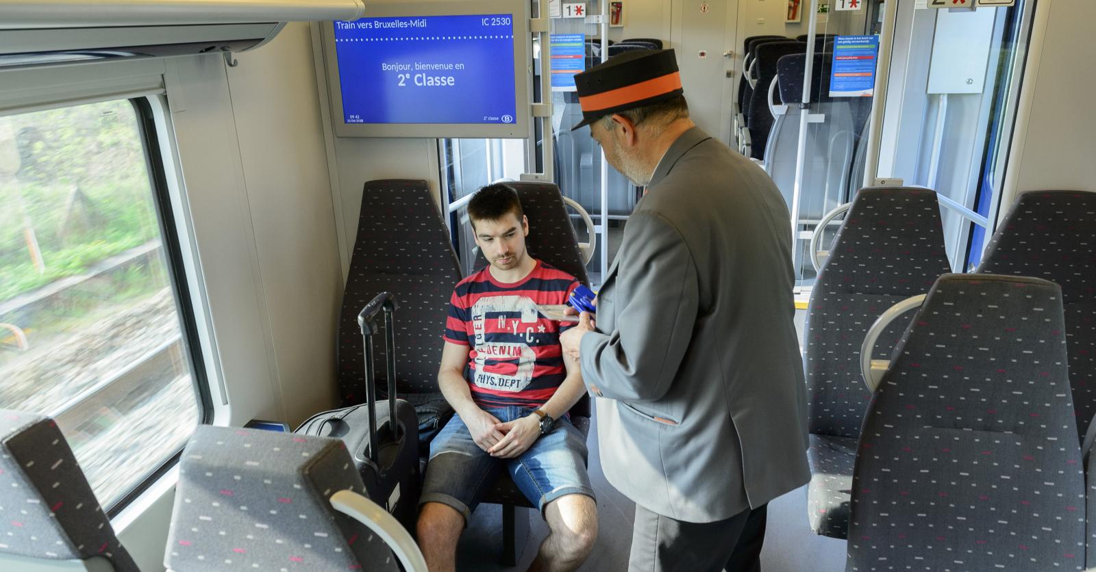 Du "bonjour" en français dans un train flamand à une majorité ...