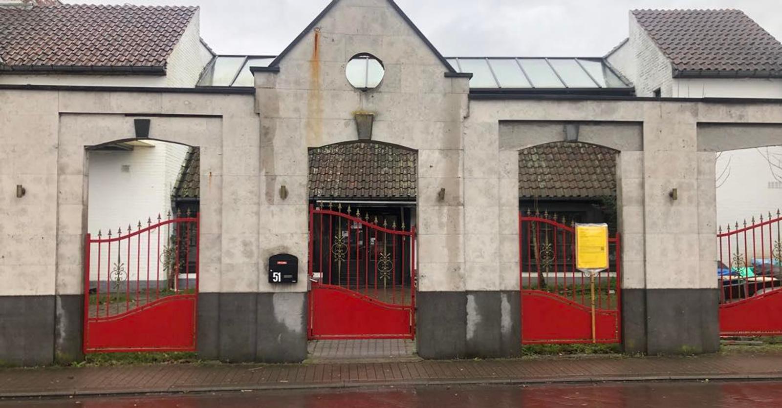 Bezwaarschriften tegen wijziging bestemming Salons Tabaksbloem in ...