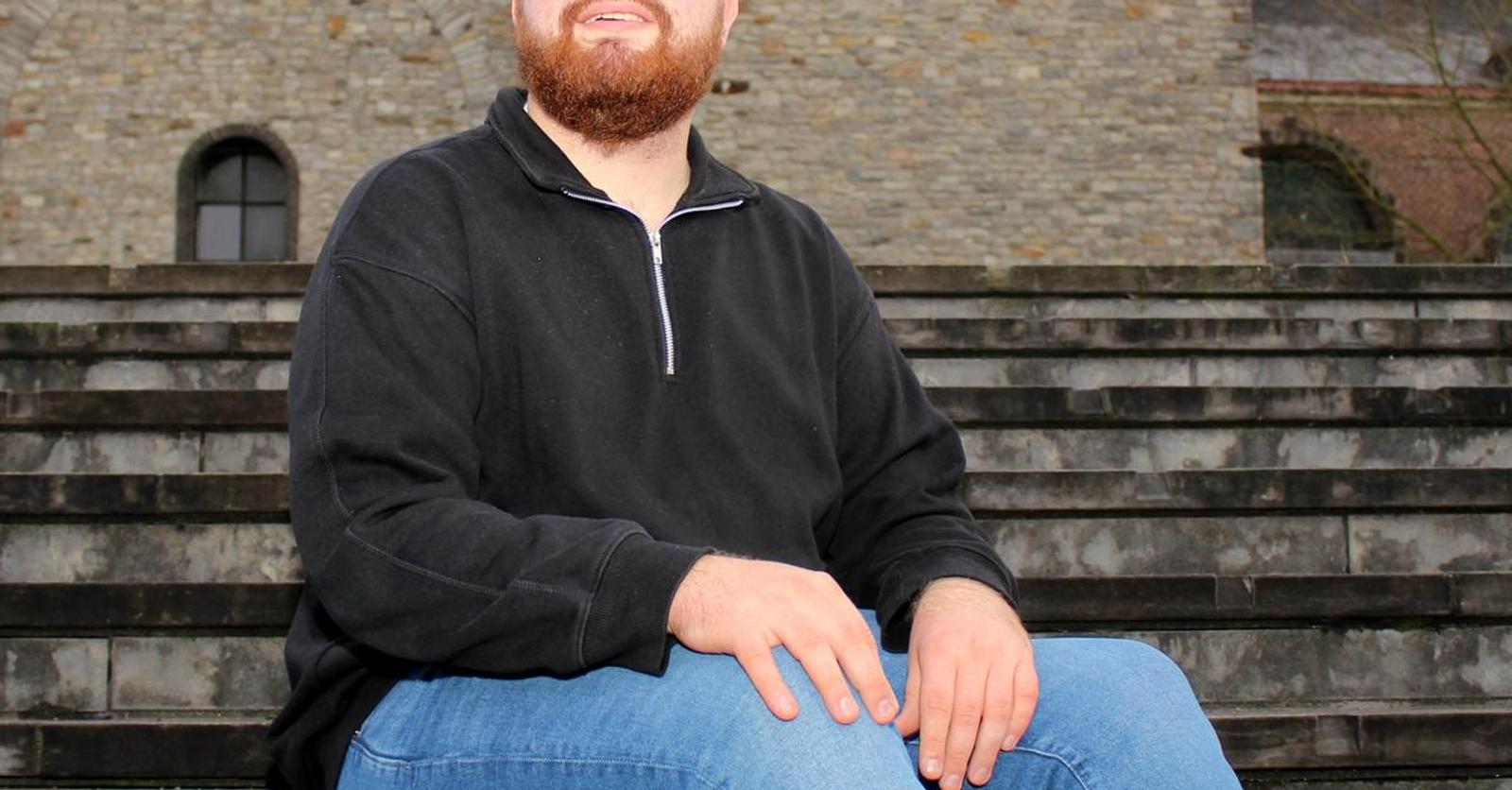 Simon Lambrecht is eerste West-Vlaming in Vlaamse Jeugdraad: “Ik merk ...