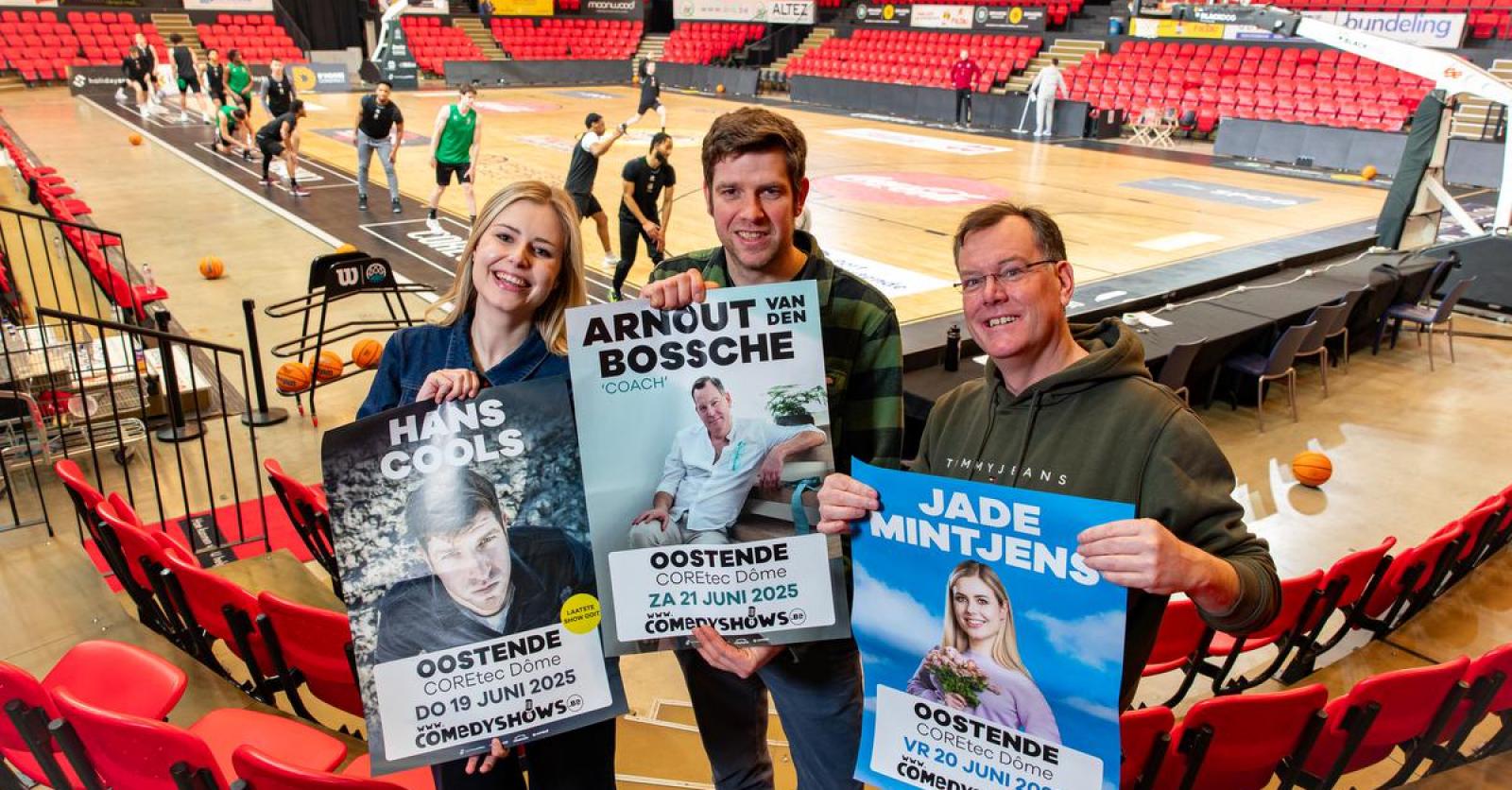 Hans Cools breit onverwacht sluitstuk aan tournee in Oostende ...