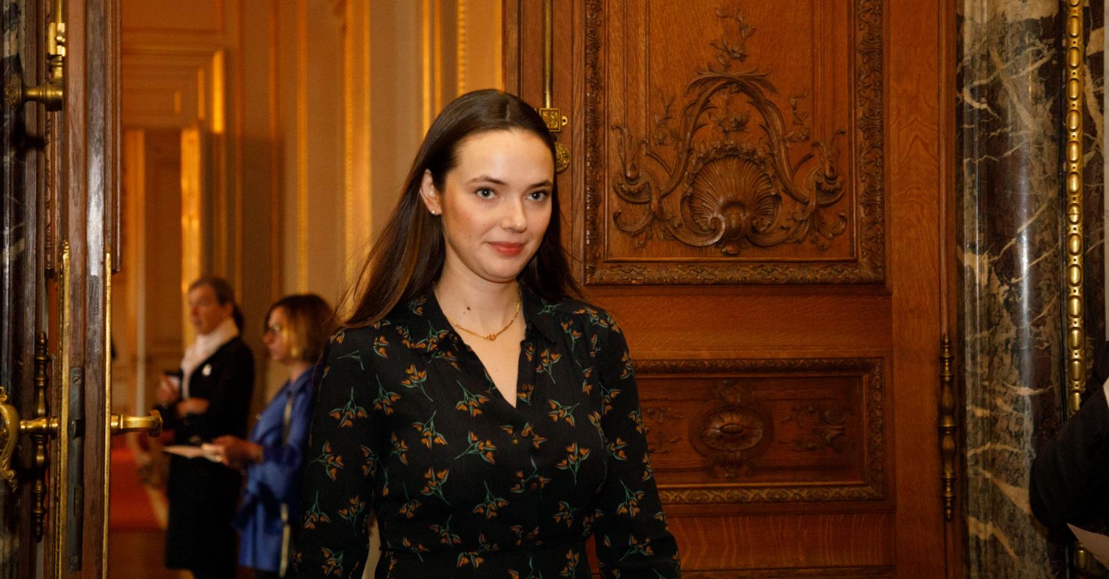 Qui est Eléonore Simonet, nouvelle ministre des Classes moyennes, des ...