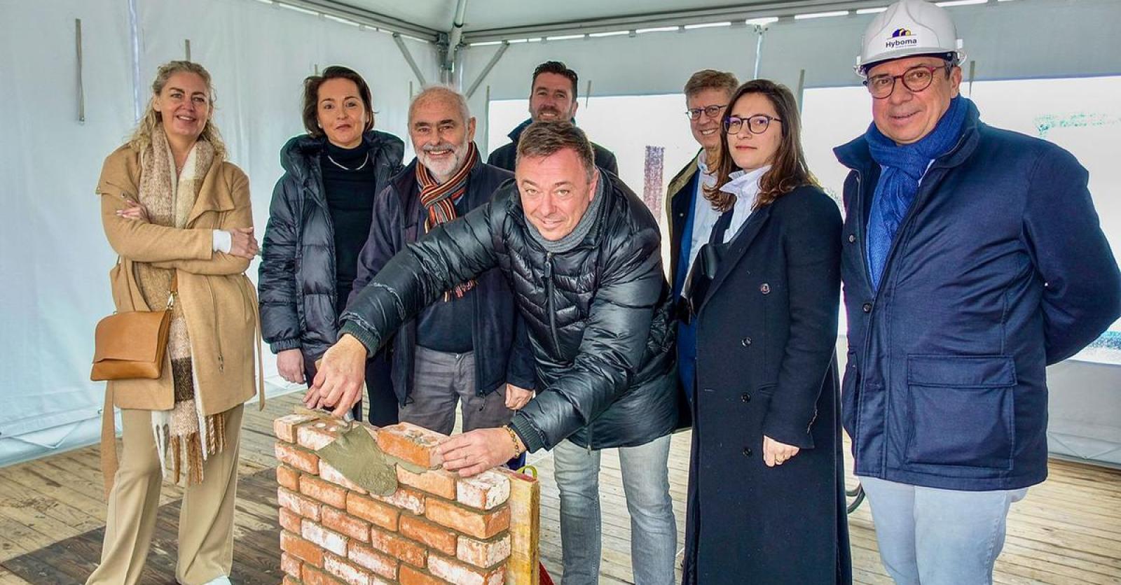 Eerste steen gelegd voor gloednieuwe woonbuurt 't Cleygoed in Leffinge ...