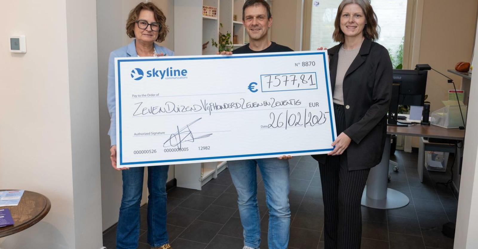 Skyline Communications schenkt cheque van 7.500 euro aan het TEJO-huis ...
