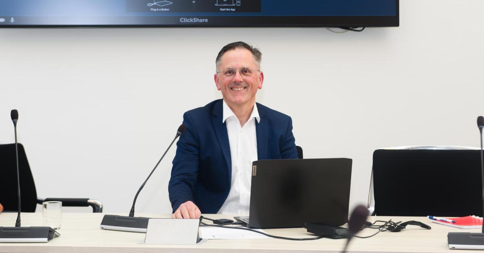 Kris Steen (Samen Voluit) hekelt nieuw huishoudelijk reglement ...