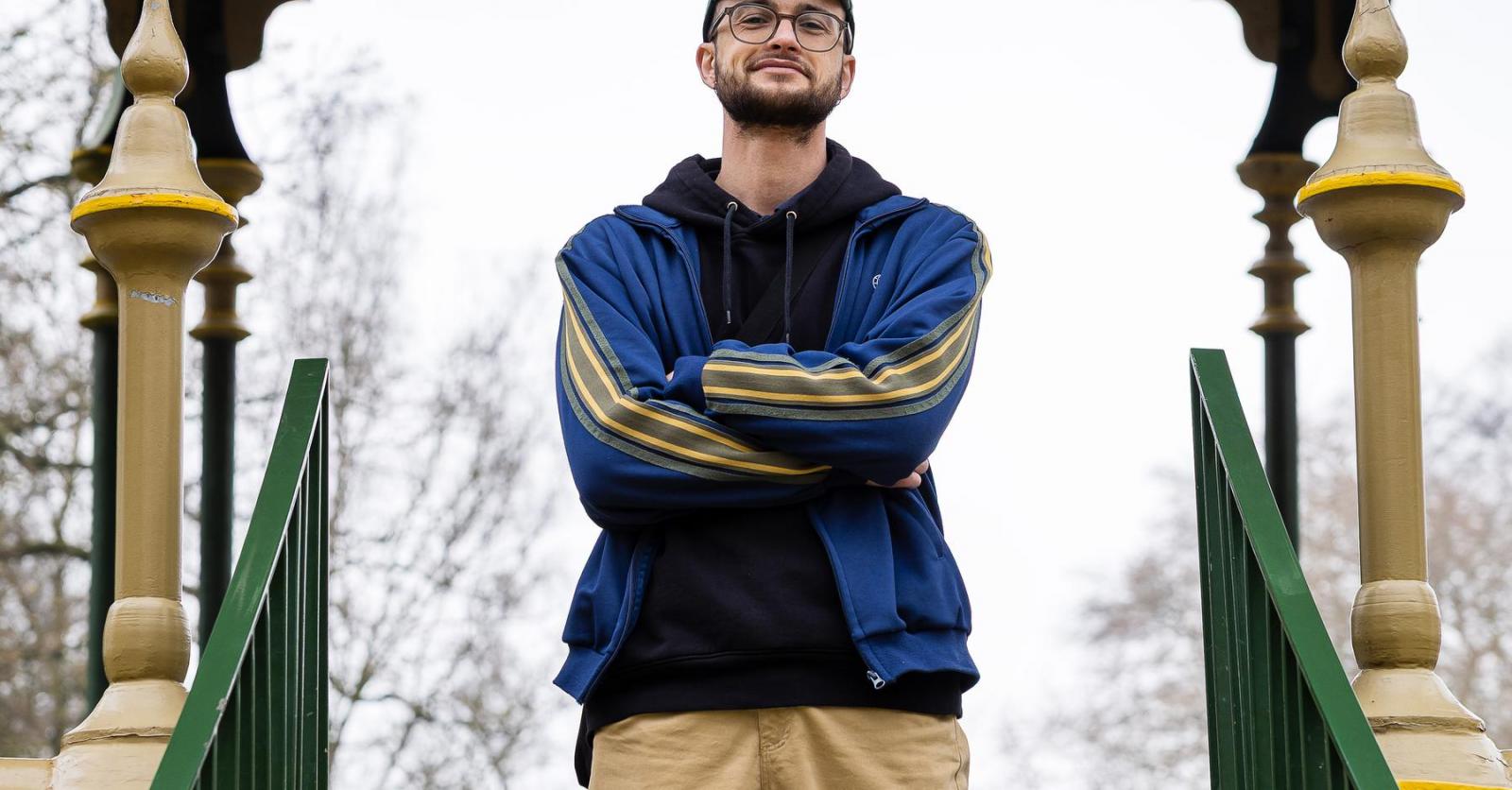 “Ik was de clown en de onnozelste thuis én op school”: maak kennis met Karim Shatla, de rijzende ...