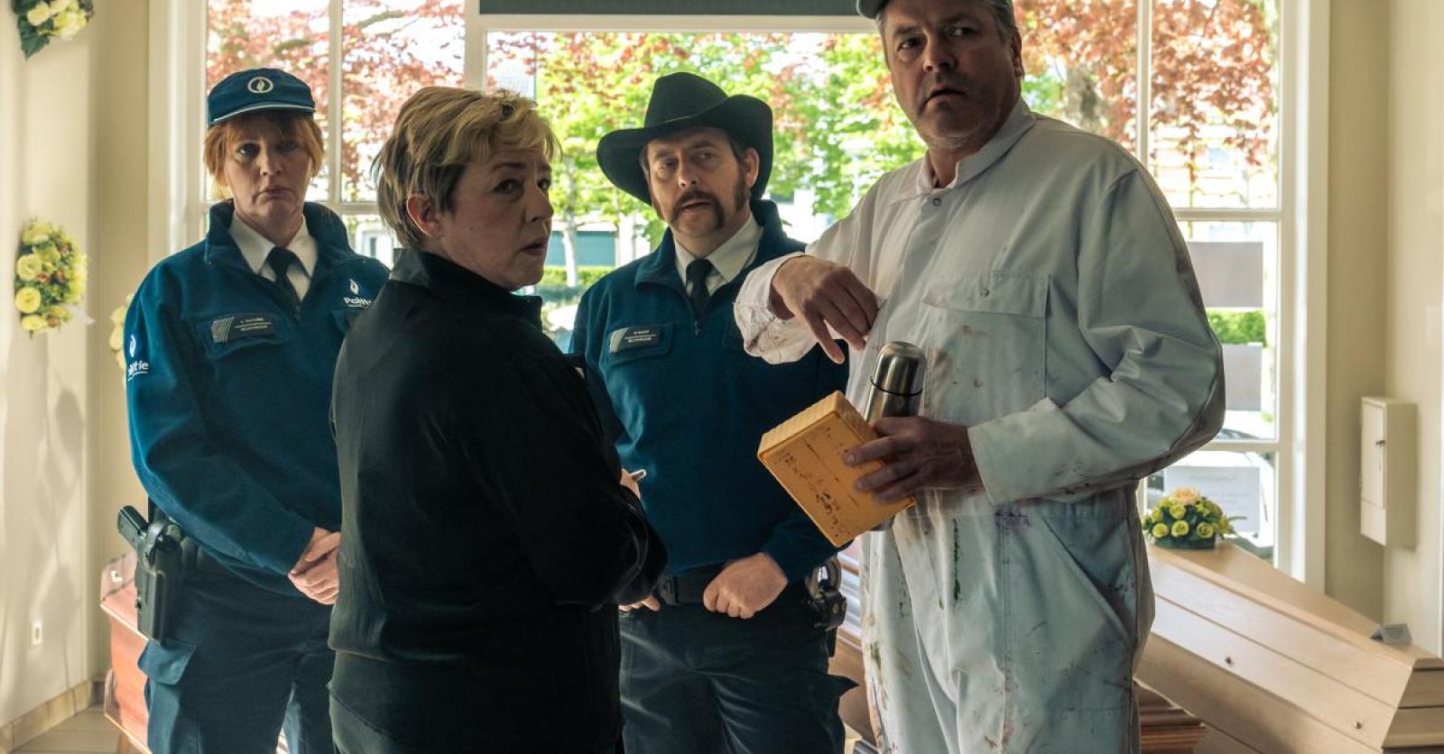 Nog meer schoon volk in Chantal: ook Isabelle Van Hecke en Gunter ...