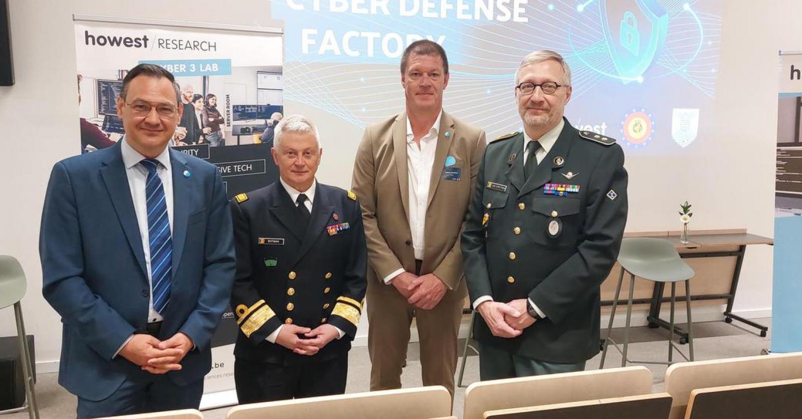 Defensie installeert Cyber Defense Factory bij Howest in Brugge ...