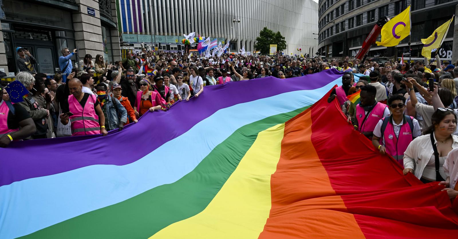 70.000 personnes à la Pride, la N-VA prise pour cible: «la Pride est ...