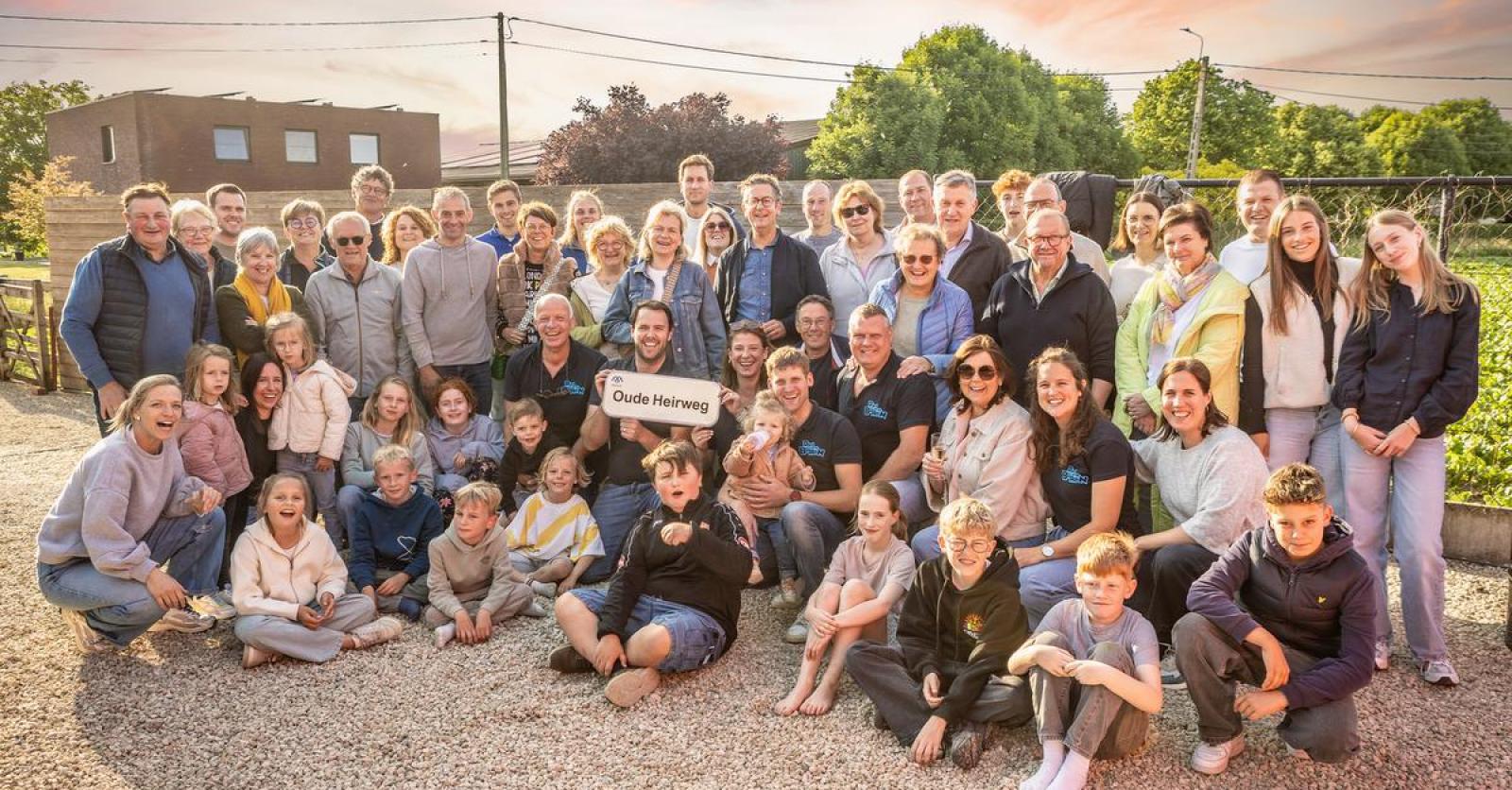 Gezellig buurtfeest in de Oude Heirweg - KW.be