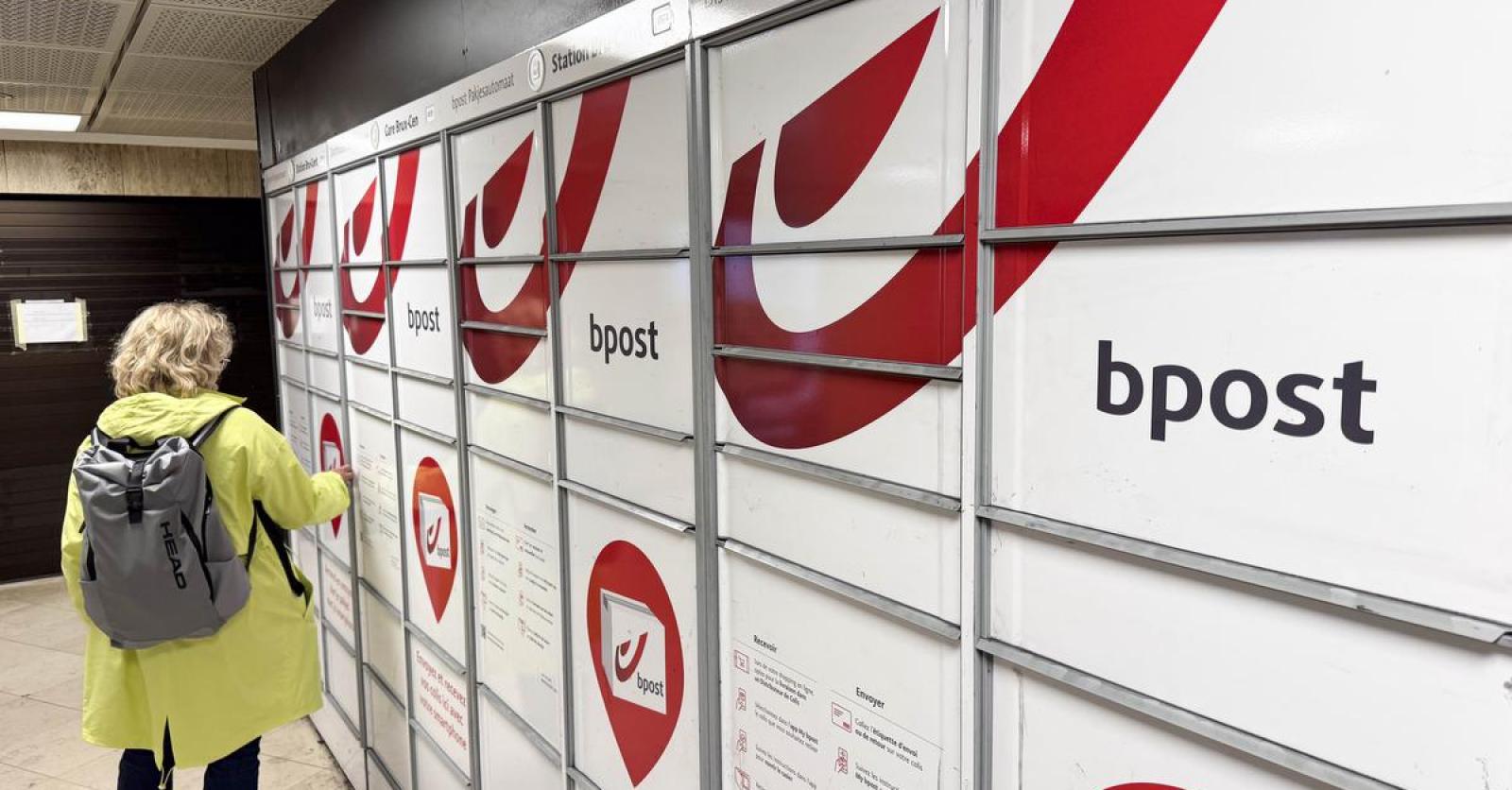 Duizenden pakjes zitten vast in lockers door technische storing bij ...