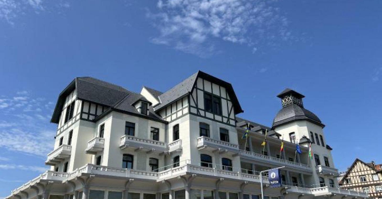 Oppositiepartij Samen Voluit pikt ontslag afdelingshoofd niet: “Pure ...