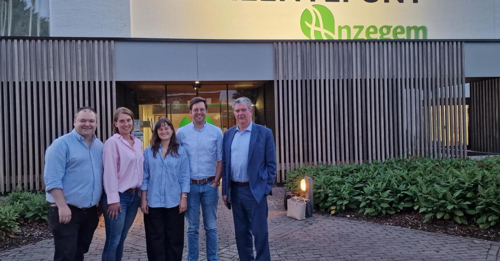 Anzegem legt nieuw bestuursakkoord met ambities vast: “Nieuwe traditie wordt gelanceerd met ...