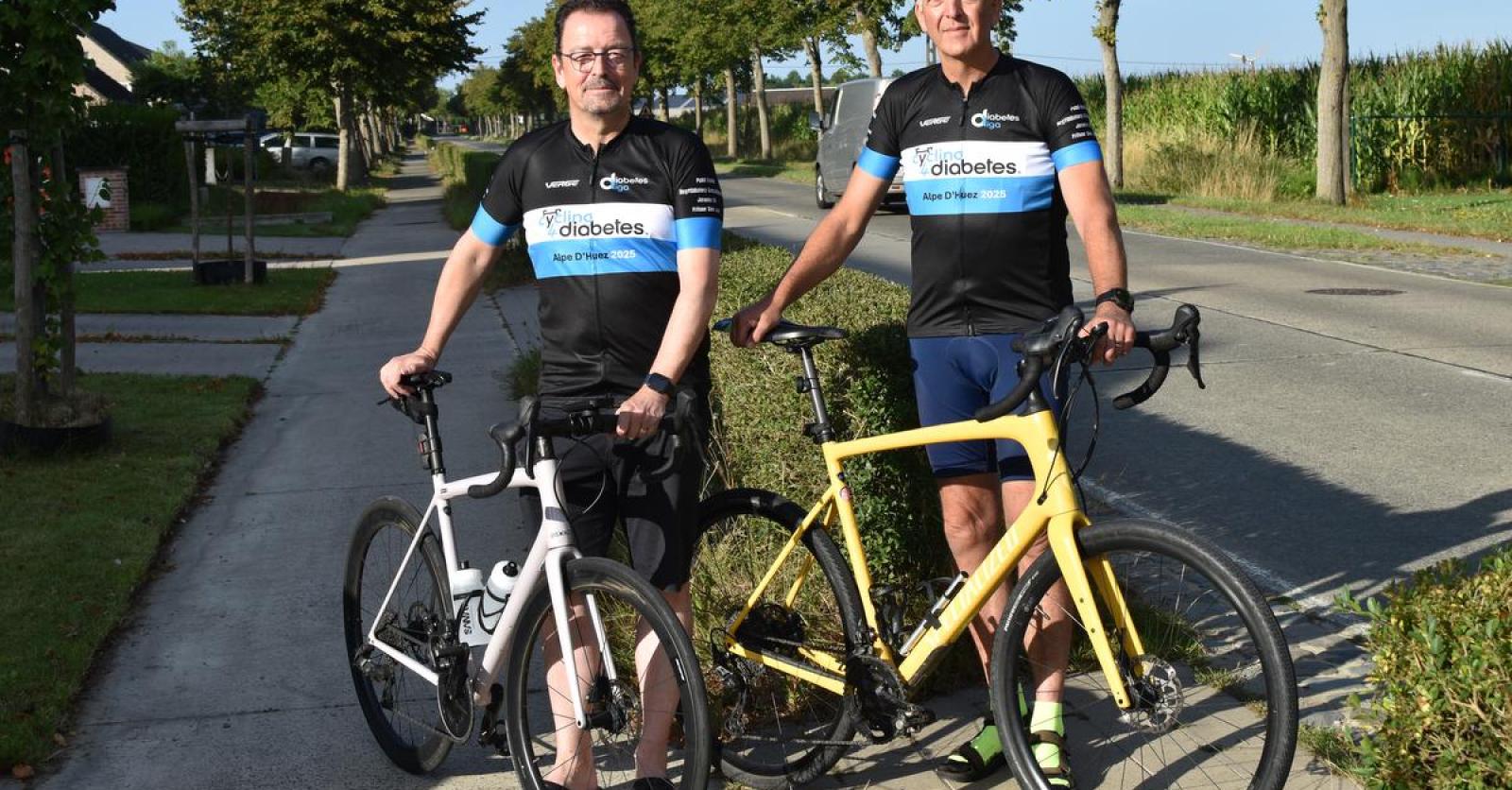 “950 kilometer in zes dagen richting Alpe d’Huez”: directeur Axel De ...