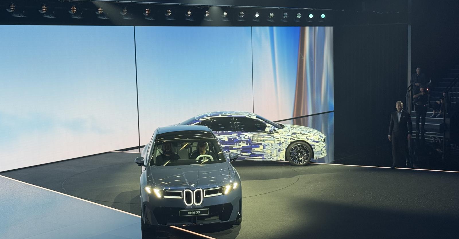 BMW iX3 komt 800 km ver