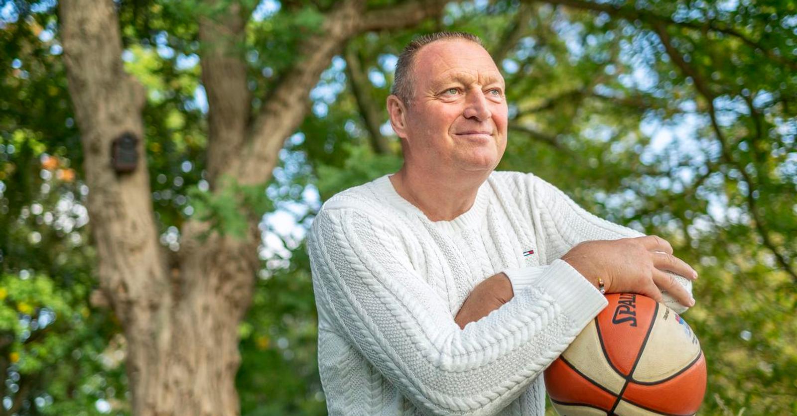 “Ik wil kinderen verliefd laten worden op basket”: Philip Mestdagh ...