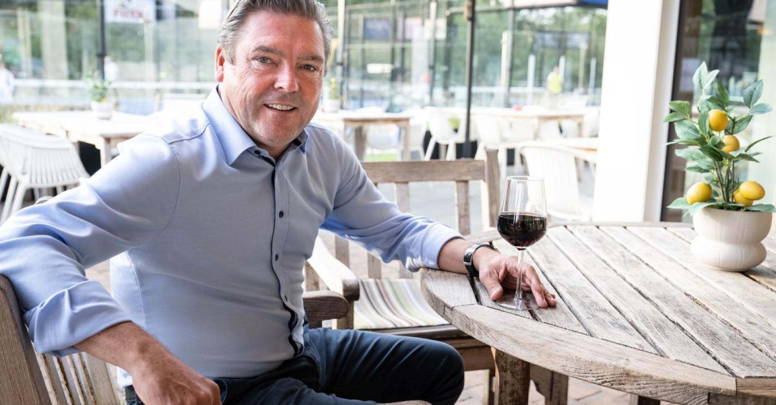 Rotary-voorzitter Filip Viaene (56) is thuis in Izegem: “Het zijn de ...