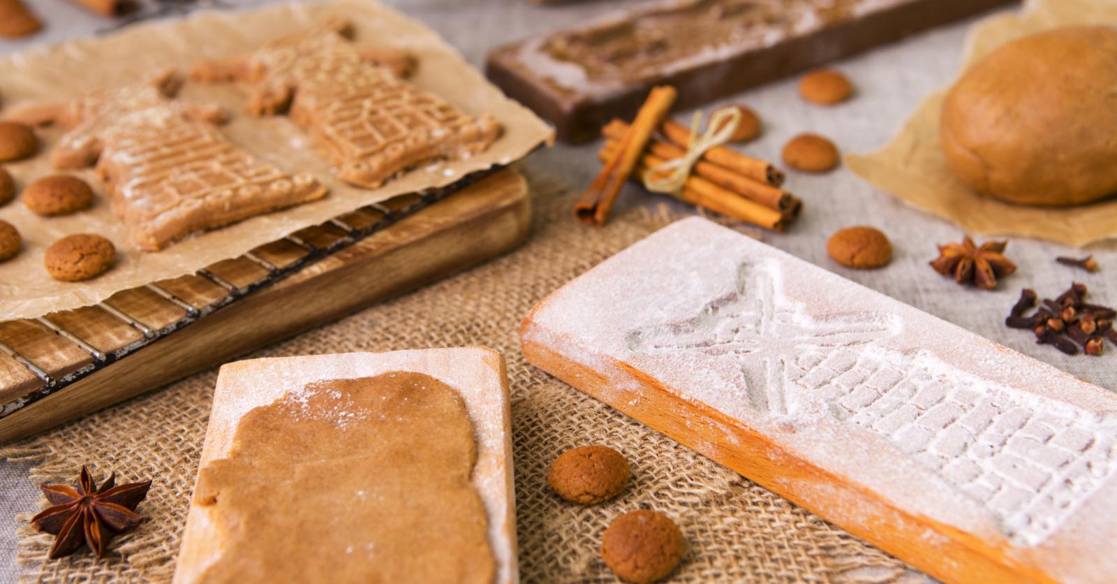 Speculaasplank invetten: zo maak je perfect gevormde speculaas zonder ...