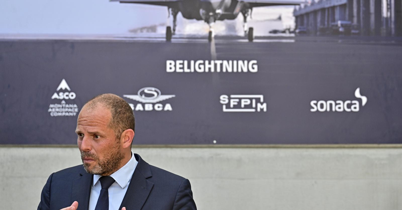 Premier empennage de F-35 sorti des usines belges : 400 millions de ...