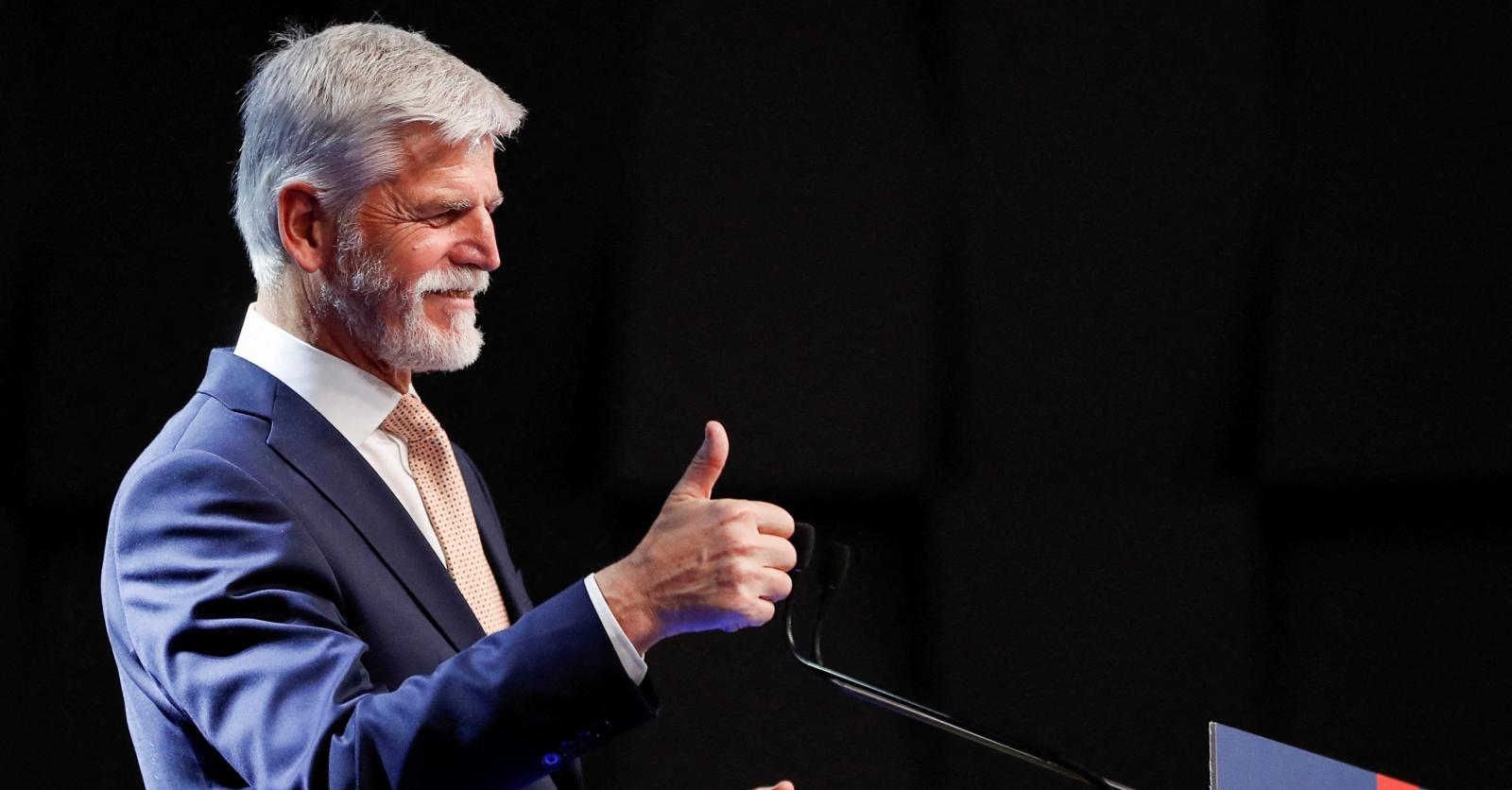 Nieuwe Tsjechische president vergelijkt Poetin met Hitler