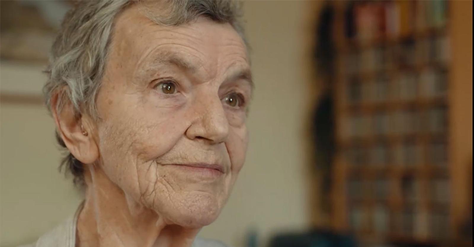 Monika Triest (81) over niet meer meetellen: ‘Alsof alle kennis uit ...