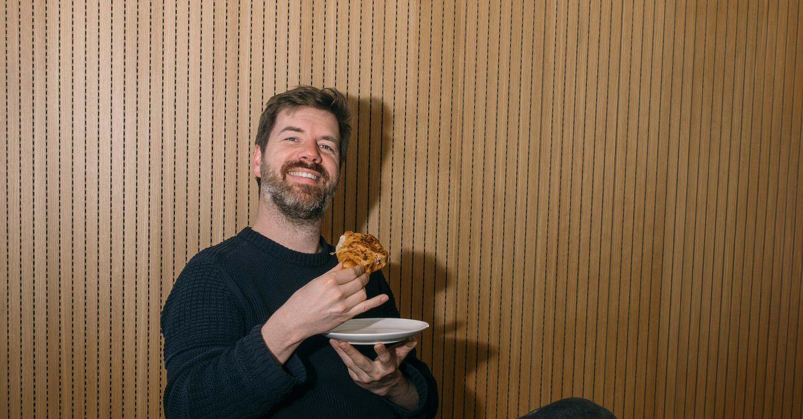 “Met het mes op de keel kies ik nog altijd voor comedy”: Bart Cannaerts ...