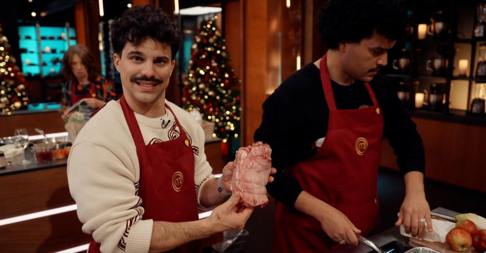 Celebrity MasterChef Kerst | Average Rob kiest voor wilde aanpak