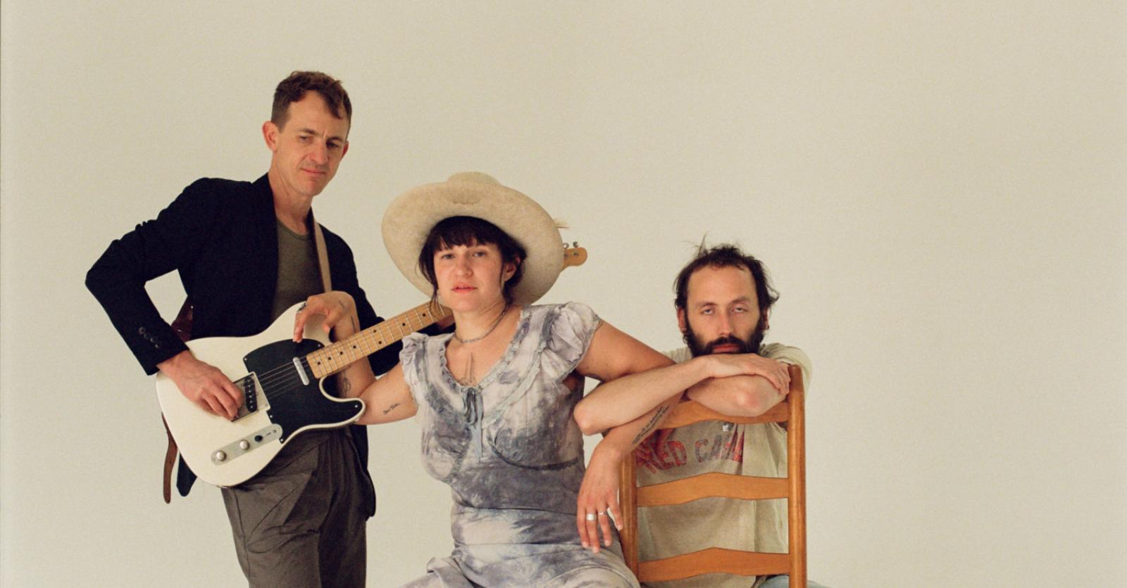 Big Thief sort l’épatant Double Infinity: interview exclusive avec l’un ...