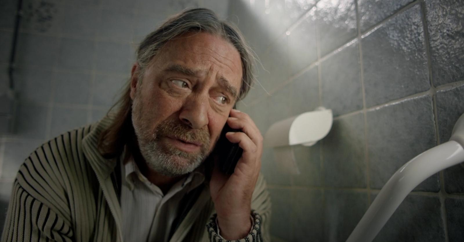 Wim Willaert (57) in ‘Nonkels’: ‘Ik verwerk mijn midlifecrisis'