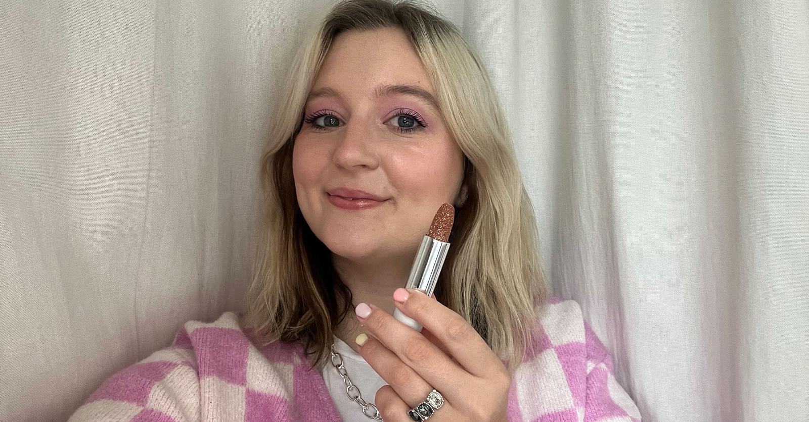 REVIEW - Fizzy Feels Lip Balm van MAC: worth the hype?