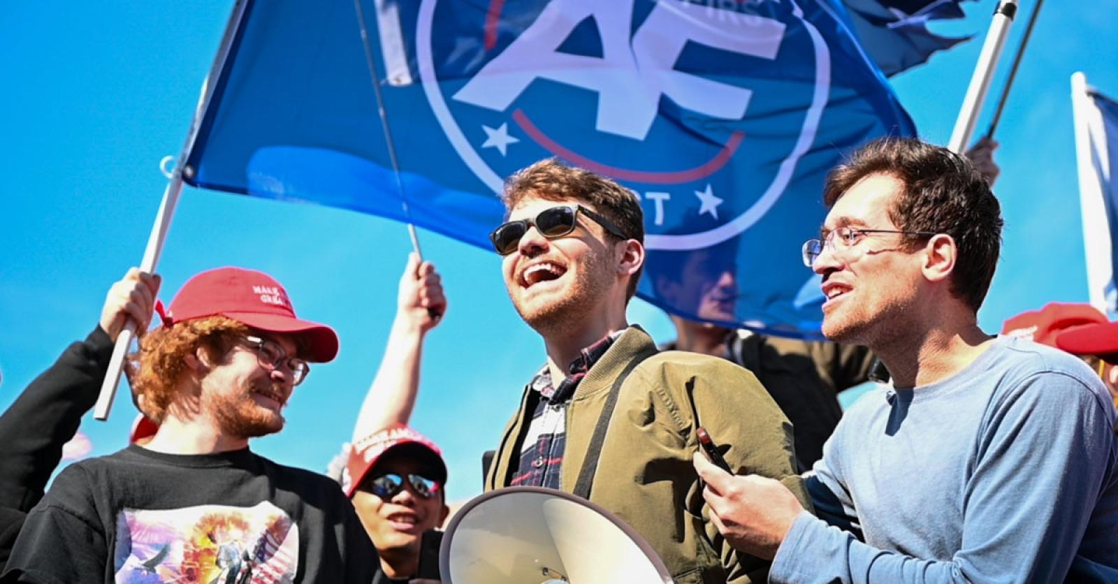 Ruzie bij de Amerikaanse Republikeinen: Nick Fuentes vindt Trump te links