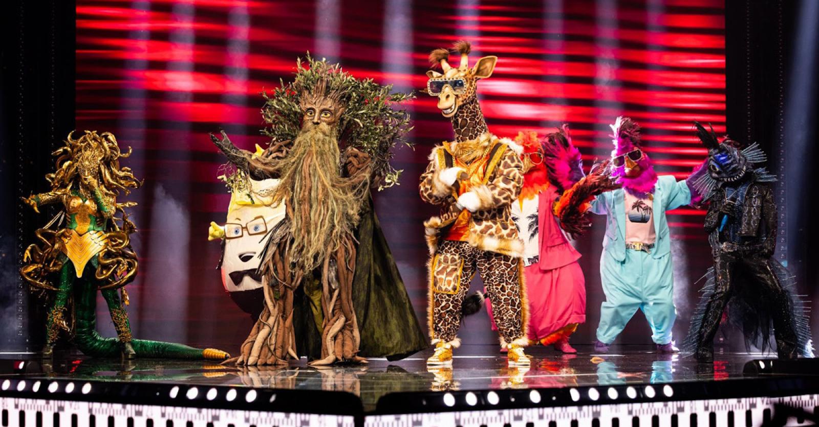 The Masked Singer | De duels én songs in de eerste aflevering