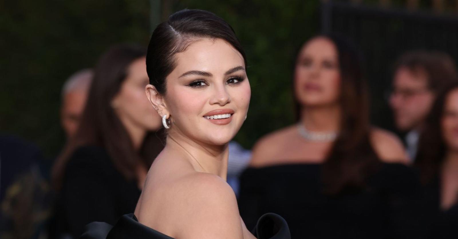 CUTE: Selena Gomez (32) is verloofd