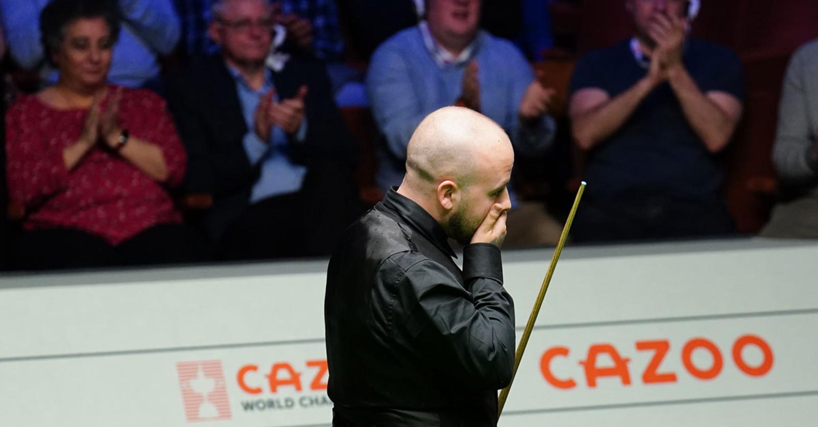 Luca Brecel na onwaarschijnlijke comeback naar finale van WK snooker ...