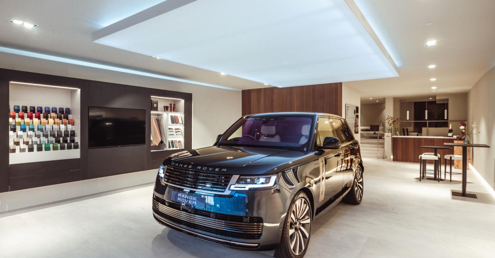 Ontdek deze zomer de nieuwe Range Rover SV Bespoke in Knokke-Heist