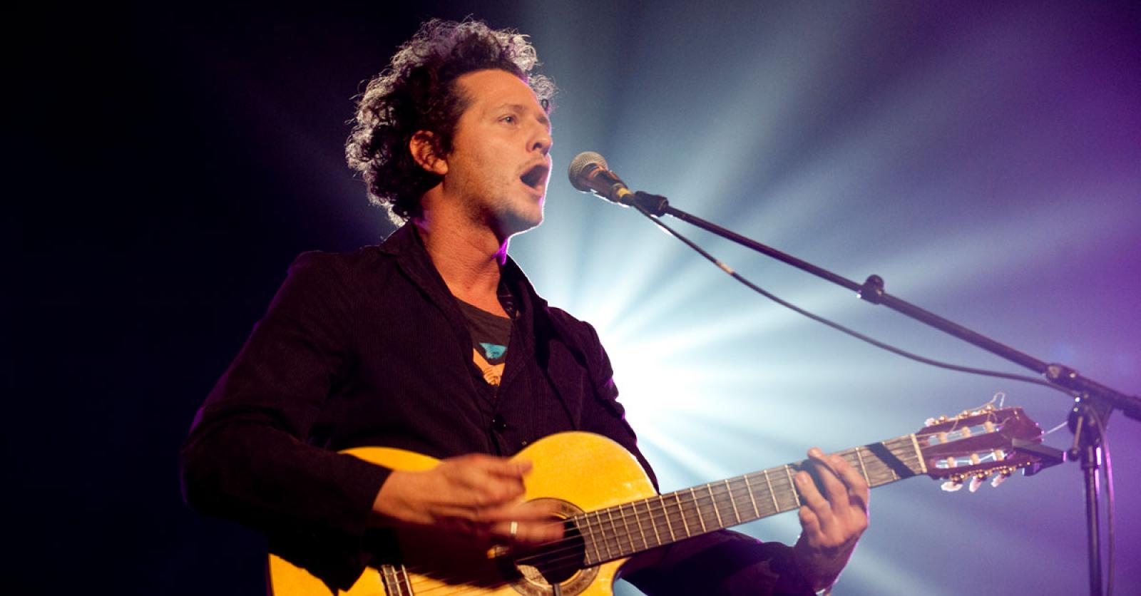 Tom Pintens (49) overleden, speelde bij Het Zesde Metaal en Zita Swoon