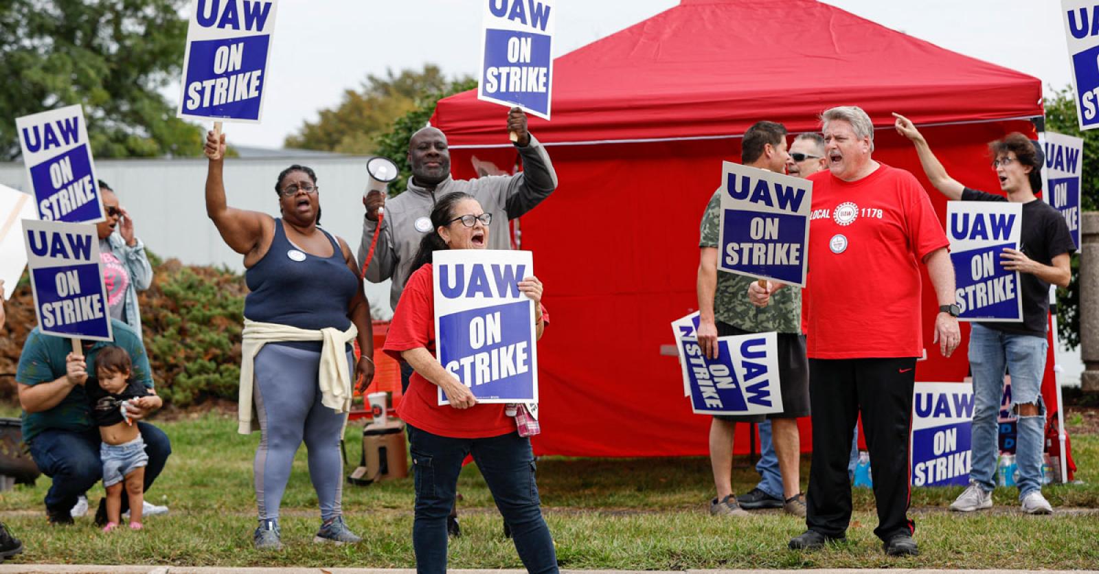 Staking in VS-auto-industrie wordt ook politieke twistappel tussen ...