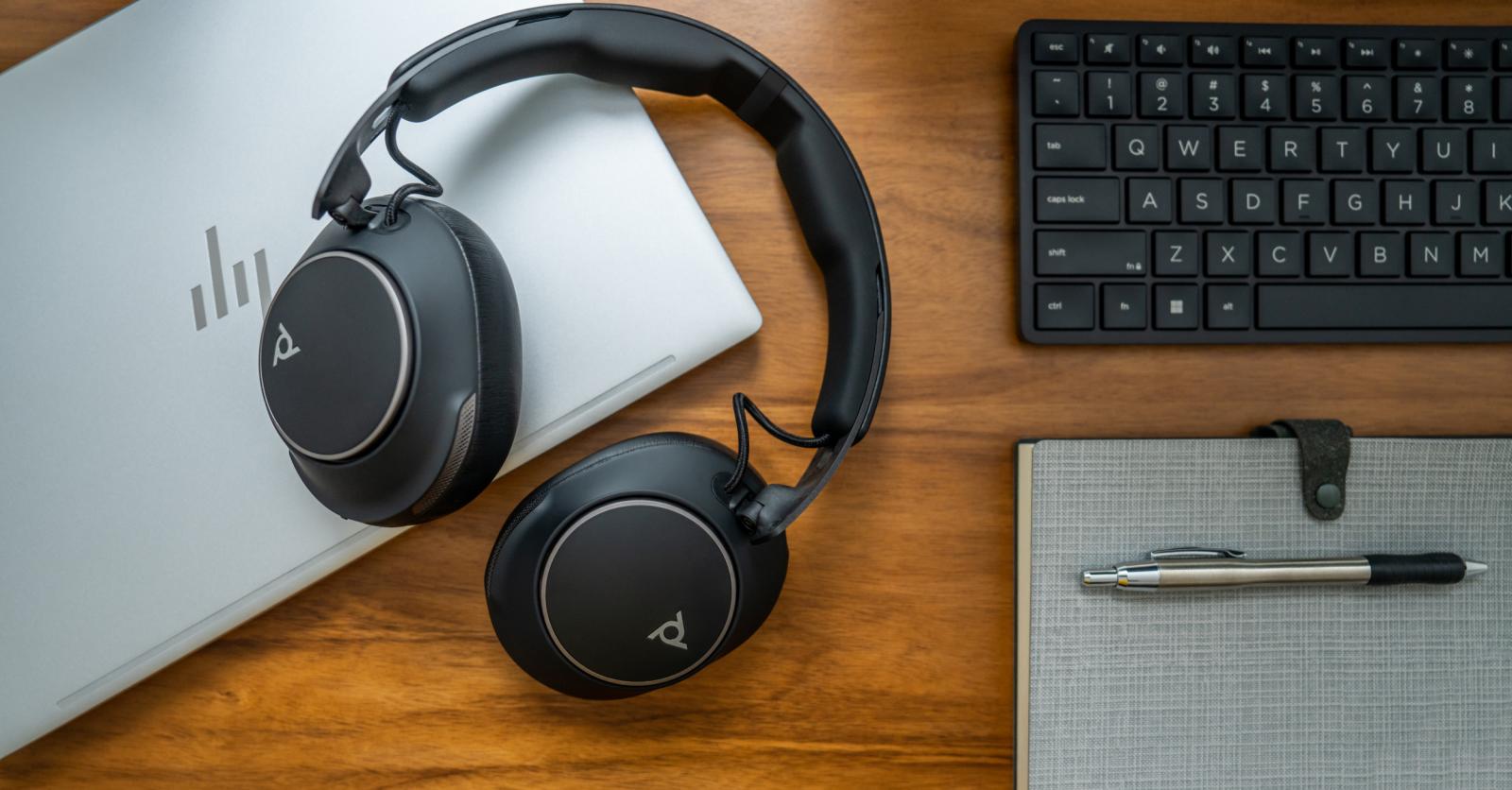 Review: Poly Voyager 80 UC – Gemaakt om mee te werken