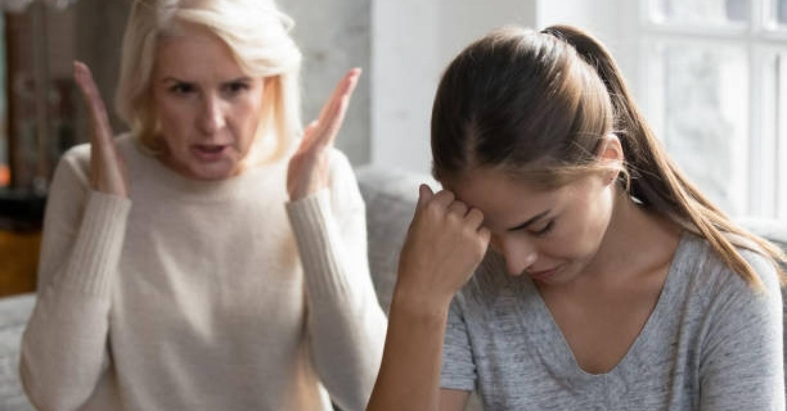 Ruzie tussen ouder en kind: zo kunnen jullie je verzoenen - Libelle