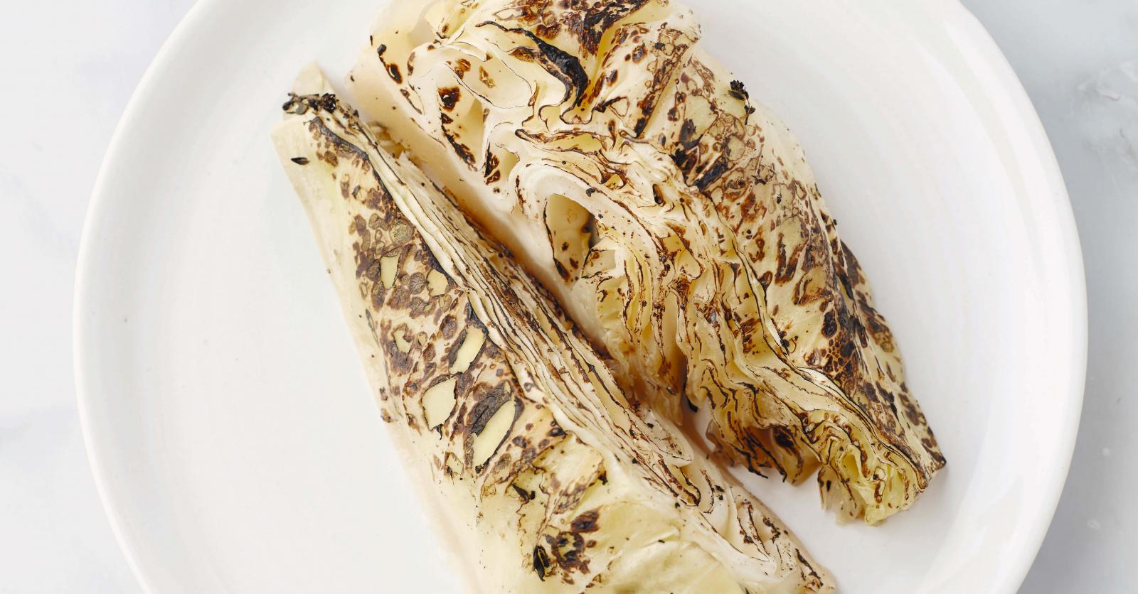 Spitskool op de barbecue