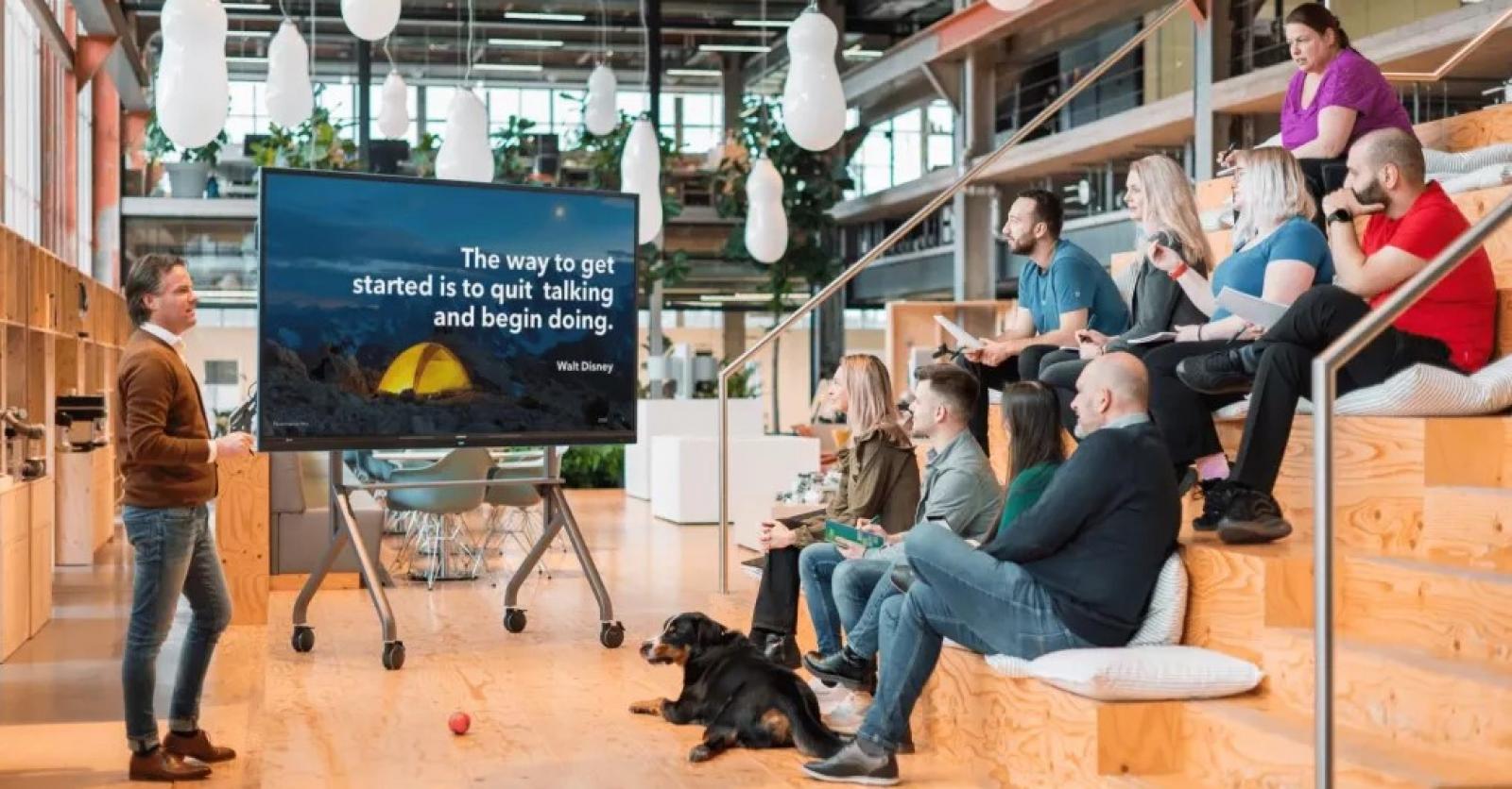 i3-Technologies neemt Nederlandse schermspecialist over