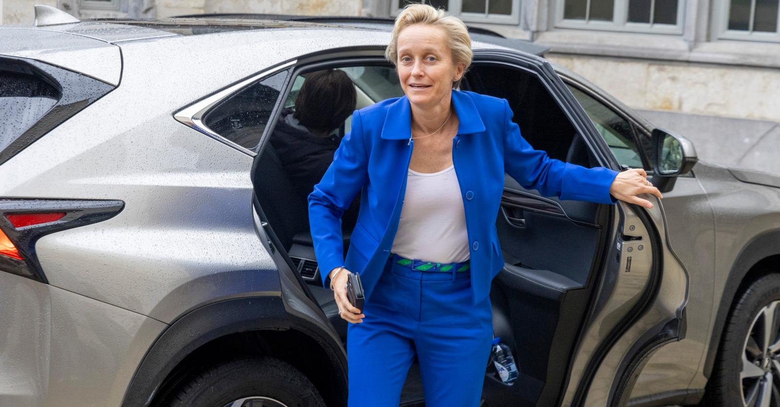 Vlaams minister van Mobiliteit Annick De Ridder (N-VA): ‘De Lijn kan verschillende tarieven ...