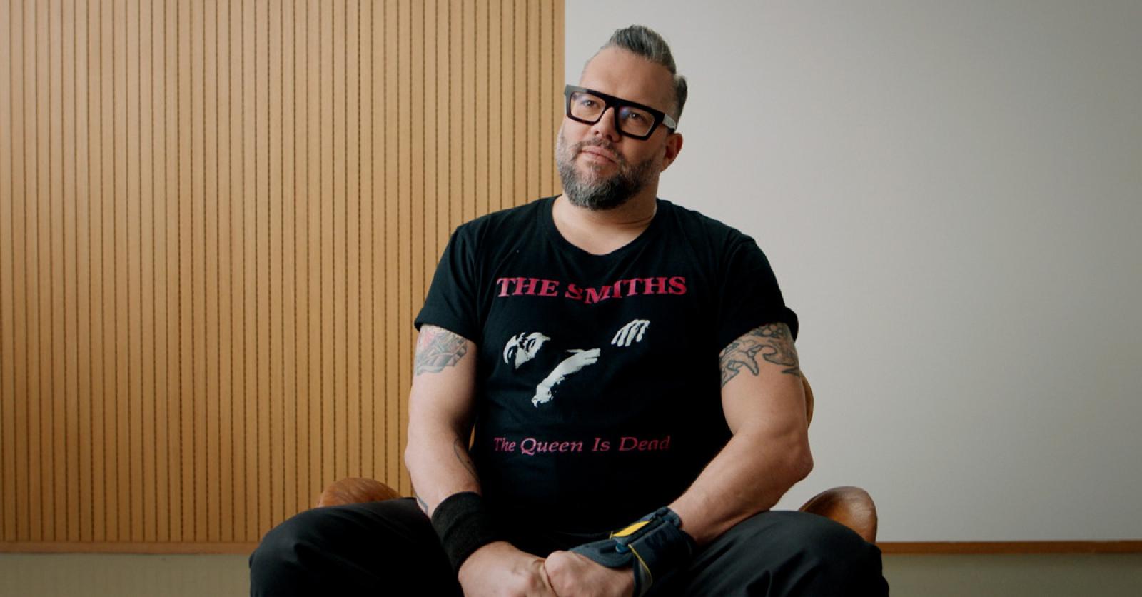 Therapie | Alex Agnew openhartig over kwaadheid in VRT-reeks