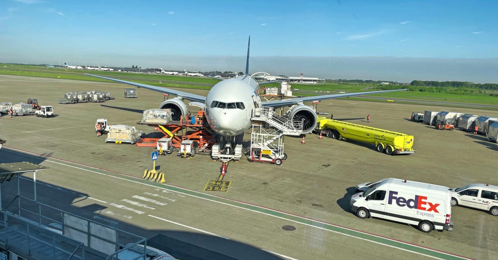 La stratégie de croissance de FedEx à Liège