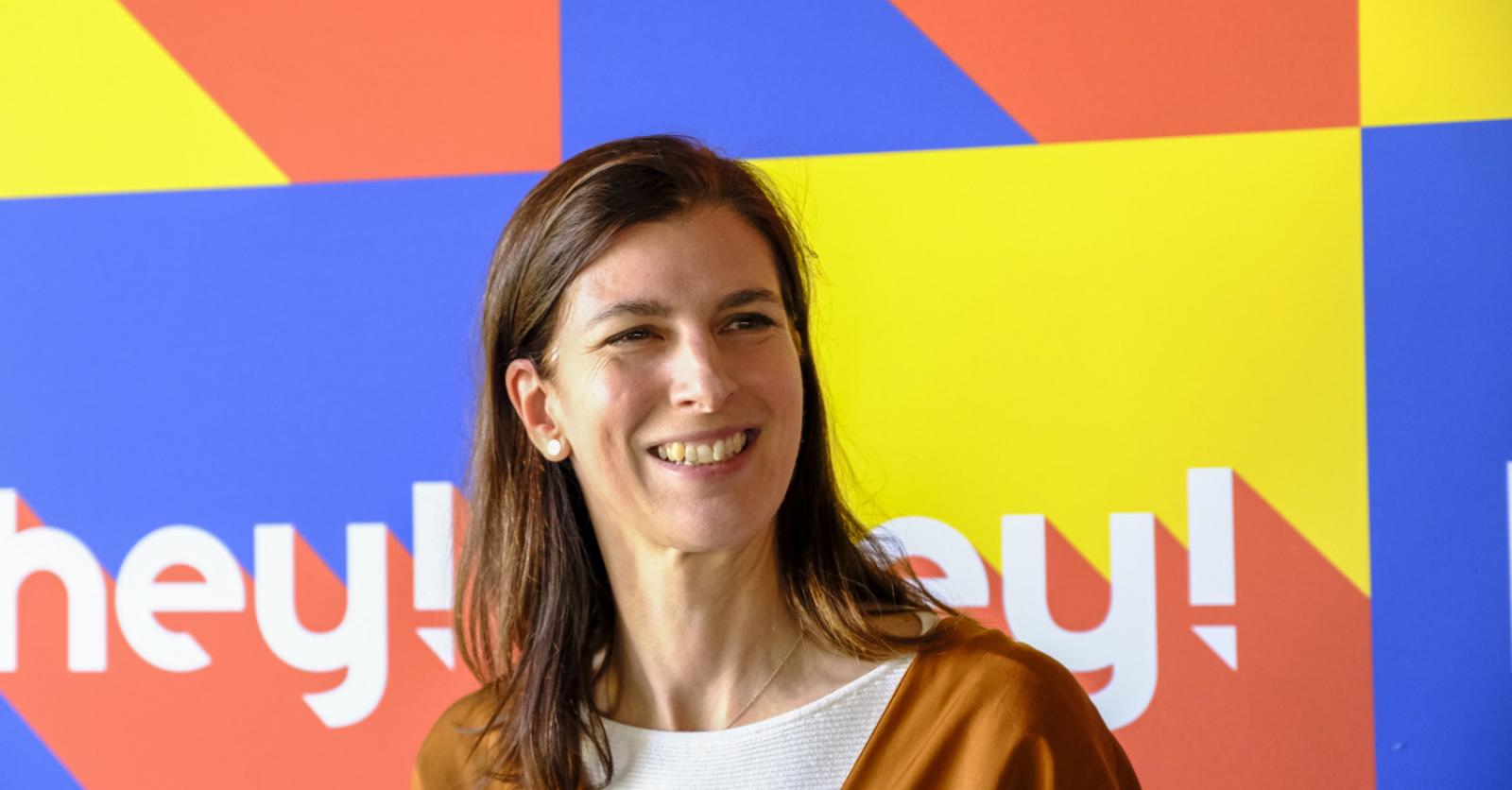 Romy_barkan i walked in the room and the provider stood